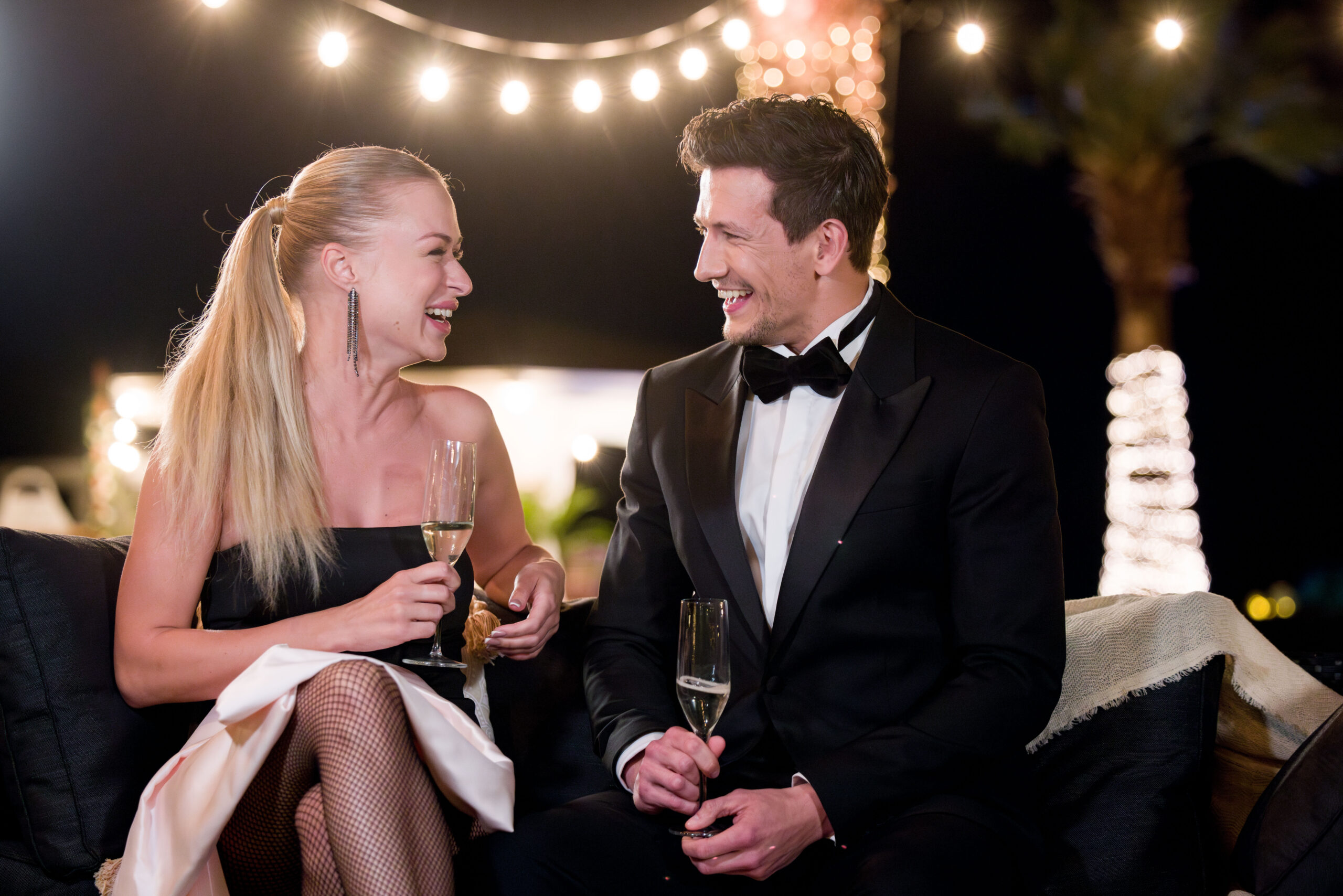 Bachelor: Dívky se rozdělily na dva tábory, atmosféra se přiostřuje ...